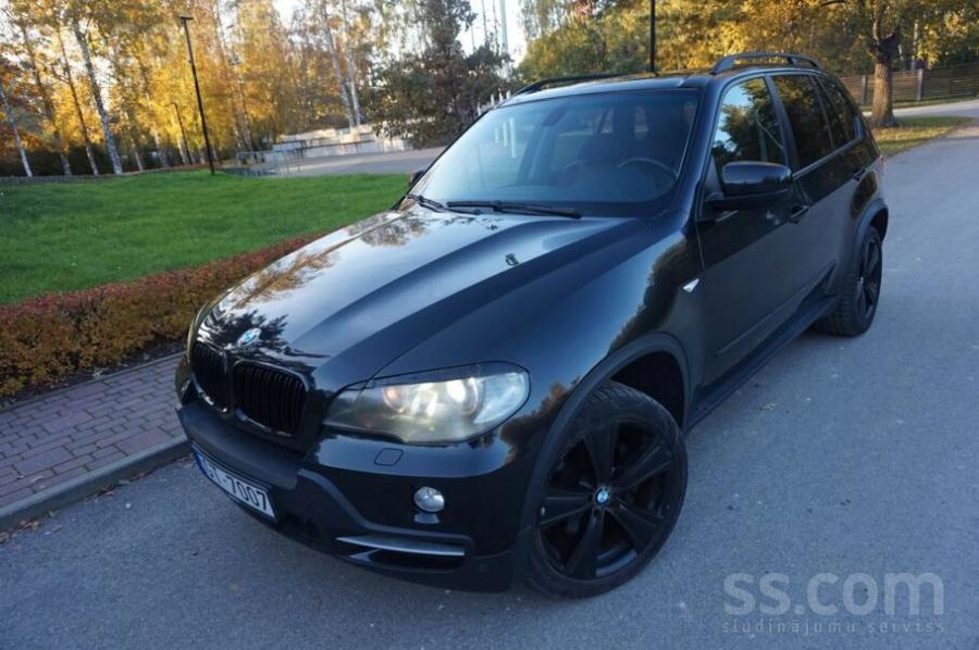 Black BMW X5 2007 in Jurmala, with an engine capacity of 3.00 L and mileage of 232 thousand km for 9595 €, photo 9 on AUTOMOTO.COM.LV