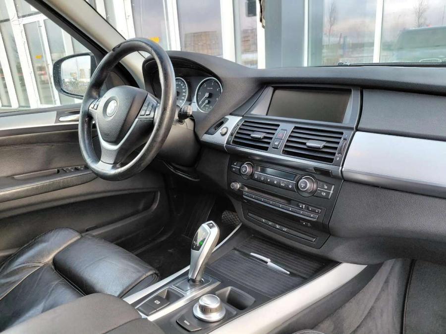 Melns BMW X5 2007 Viļņa, ar dzinēja tilpumu 2.99 L un nobraukumu 398 tūkst. km par 8000 €, foto 13 vietnē AUTOMOTO.COM.LV
