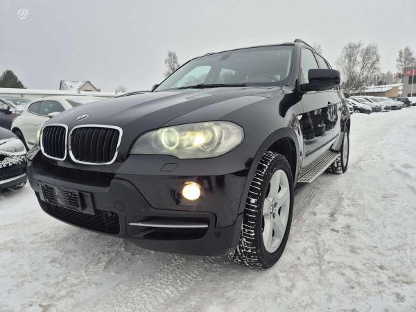 Black BMW X5 2007 in Utena, with an engine capacity of 3.00 L and mileage of 205 thousand km for 8350 €, photo 9 on AUTOMOTO.COM.LV