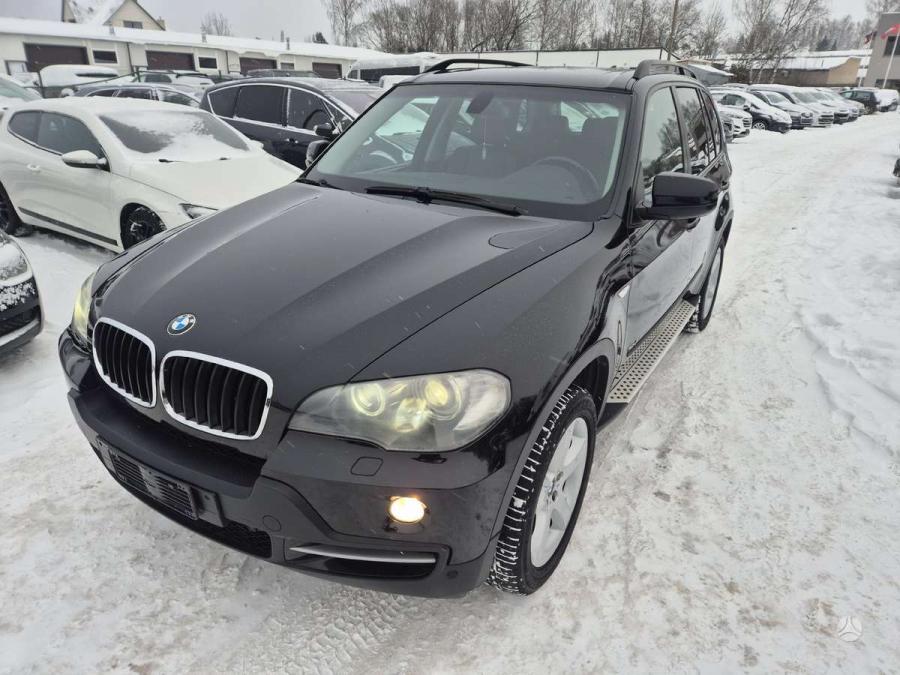 Black BMW X5 2007 in Utena, with an engine capacity of 3.00 L and mileage of 205 thousand km for 8350 €, photo 10 on AUTOMOTO.COM.LV