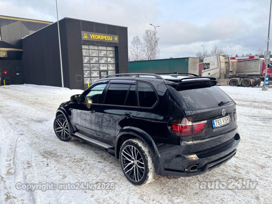 Black BMW X5 2007 in Tallinn, with an engine capacity of 3.00 L and mileage of 0 thousand km for 6890 €, photo 2 on AUTOMOTO.COM.LV