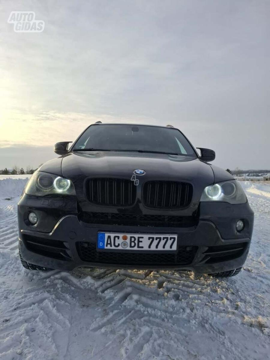 Melns BMW X5 2007 Viļņa, ar dzinēja tilpumu 3.00 L un nobraukumu 330 tūkst. km par 9400 €, foto 4 vietnē AUTOMOTO.COM.LV