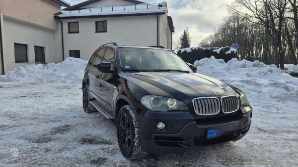 Black BMW X5 2007 in Klaipeda, with an engine capacity of 2.99 L and mileage of 286 thousand km for 6500 €, photo 6 on AUTOMOTO.COM.LV