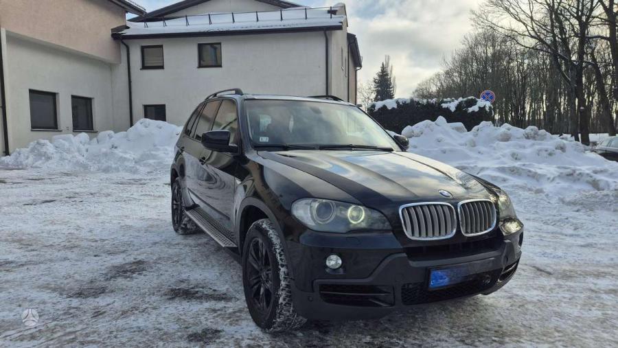 Black BMW X5 2007 in Klaipeda, with an engine capacity of 2.99 L and mileage of 286 thousand km for 6500 €, photo 6 on AUTOMOTO.COM.LV