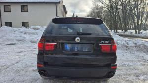 Black BMW X5 2007 in Klaipeda, with an engine capacity of 2.99 L and mileage of 286 thousand km for 6500 €, photo 11 on AUTOMOTO.COM.LV