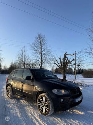 Black BMW X5 2007 in Silale, with an engine capacity of 4.80 L and mileage of 281 thousand km for 8400 €, photo  on AUTOMOTO.COM.LV