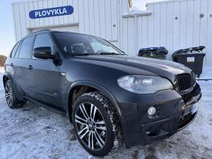 Black BMW X5 2007 in Silale, with an engine capacity of 4.80 L and mileage of 281 thousand km for 8400 €, photo 2 on AUTOMOTO.COM.LV