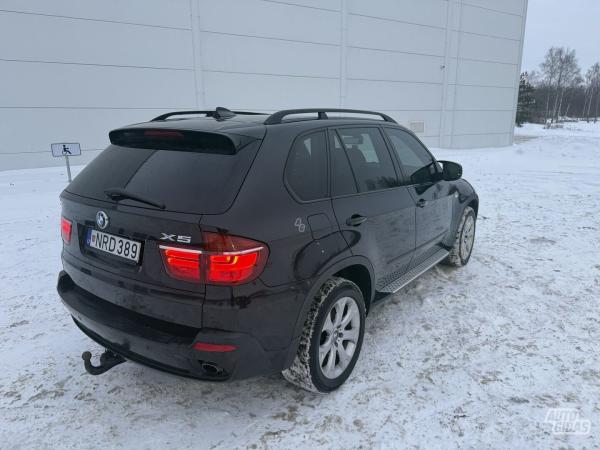 Melns BMW X5 2007 Kauņa, ar dzinēja tilpumu 3.00 L un nobraukumu 290 tūkst. km par 8490 €, foto 6 vietnē AUTOMOTO.COM.LV