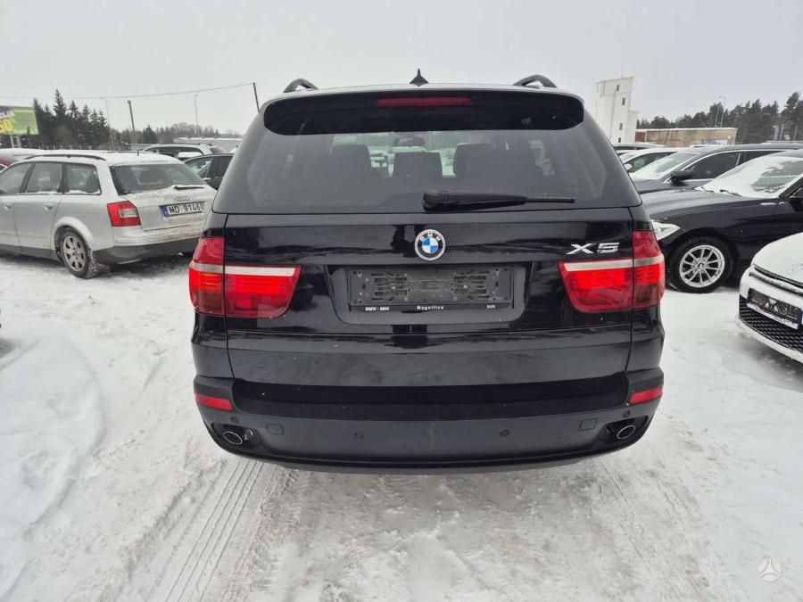 Melns BMW X5 2007 Utena, ar dzinēja tilpumu 2.99 L un nobraukumu 205 tūkst. km par 8250 €, foto 6 vietnē AUTOMOTO.COM.LV