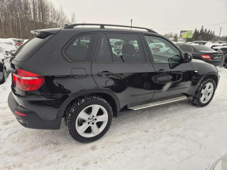 Melns BMW X5 2007 Utena, ar dzinēja tilpumu 2.99 L un nobraukumu 205 tūkst. km par 8250 €, foto 7 vietnē AUTOMOTO.COM.LV