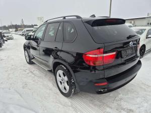 Melns BMW X5 2007 Utena, ar dzinēja tilpumu 2.99 L un nobraukumu 205 tūkst. km par 8250 €, foto 8 vietnē AUTOMOTO.COM.LV