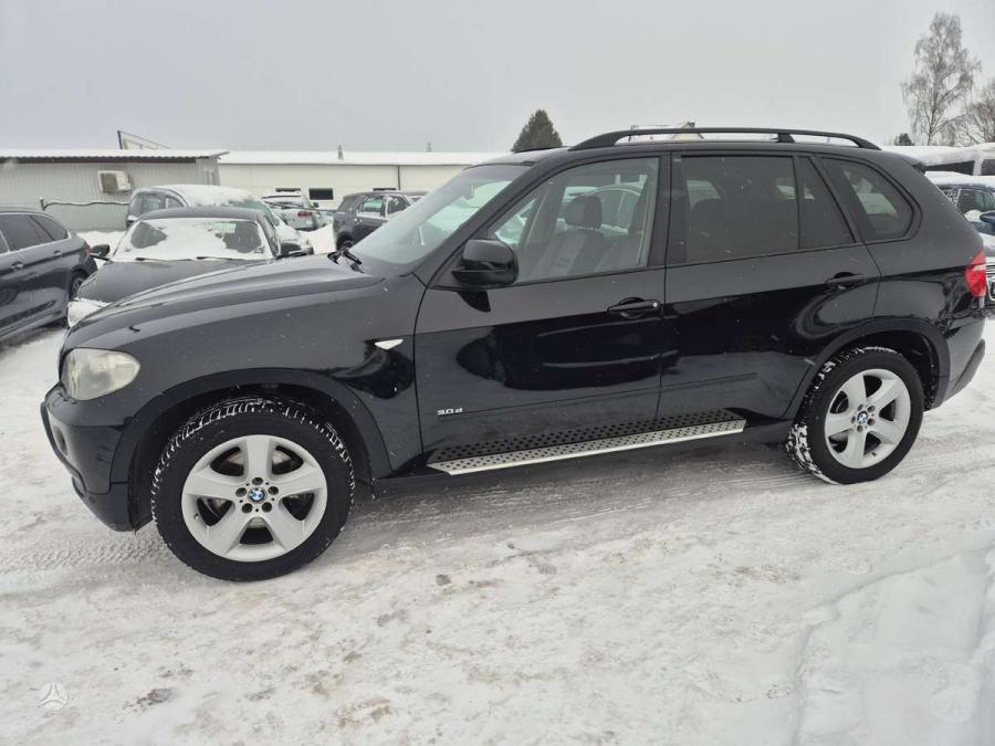 Melns BMW X5 2007 Utena, ar dzinēja tilpumu 2.99 L un nobraukumu 205 tūkst. km par 8250 €, foto 9 vietnē AUTOMOTO.COM.LV