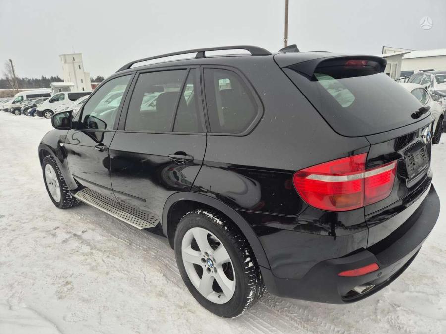 Melns BMW X5 2007 Utena, ar dzinēja tilpumu 2.99 L un nobraukumu 205 tūkst. km par 8250 €, foto 15 vietnē AUTOMOTO.COM.LV