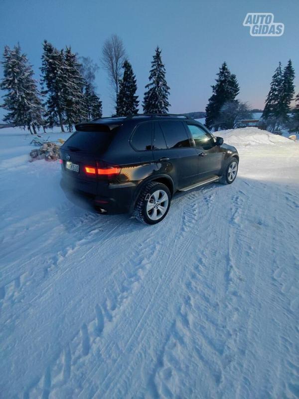 Melns BMW X5 2007 Alīta, ar dzinēja tilpumu 3.00 L un nobraukumu 300 tūkst. km par 6500 €, foto 1 vietnē AUTOMOTO.COM.LV