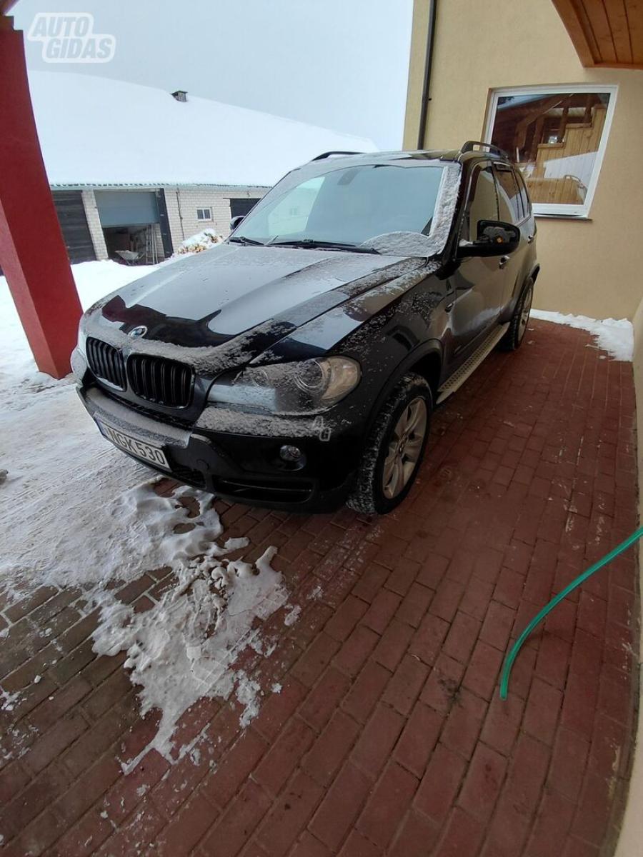 Melns BMW X5 2007 Alīta, ar dzinēja tilpumu 3.00 L un nobraukumu 300 tūkst. km par 6400 €, foto 2 vietnē AUTOMOTO.COM.LV