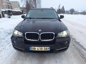 Black BMW X5 2007 in Kelme, with an engine capacity of 3.00 L and mileage of 240 thousand km for 6500 €, photo 3 on AUTOMOTO.COM.LV