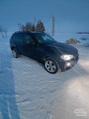 Black BMW X5 2007 in Alytus, with an engine capacity of 3.00 L and mileage of 300 thousand km for 6300 €, photo  on AUTOMOTO.COM.LV