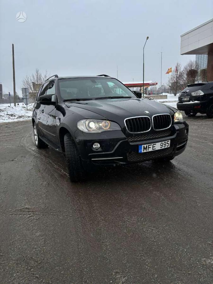 Black BMW X5 2007 in Klaipeda, with an engine capacity of 2.99 L and mileage of 350 thousand km for 7900 €, photo 3 on AUTOMOTO.COM.LV