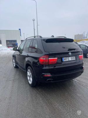 Black BMW X5 2007 in Klaipeda, with an engine capacity of 2.99 L and mileage of 350 thousand km for 7900 €, photo 12 on AUTOMOTO.COM.LV