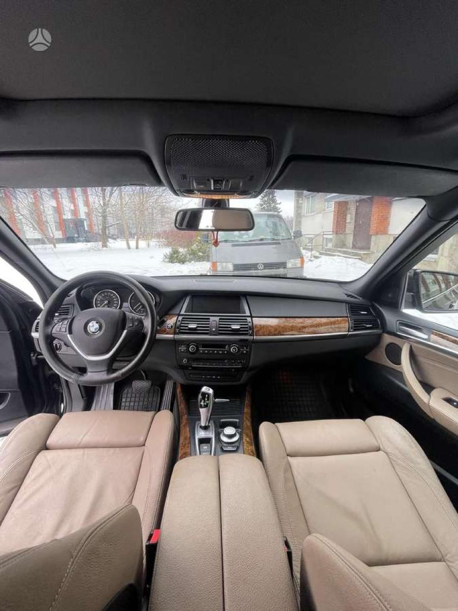 Black BMW X5 2007 in Klaipeda, with an engine capacity of 2.99 L and mileage of 350 thousand km for 7900 €, photo 15 on AUTOMOTO.COM.LV