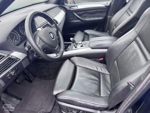 Black BMW X5 2007 in Marijampole, with an engine capacity of 3.00 L and mileage of 273 thousand km for 8900 €, photo 6 on AUTOMOTO.COM.LV