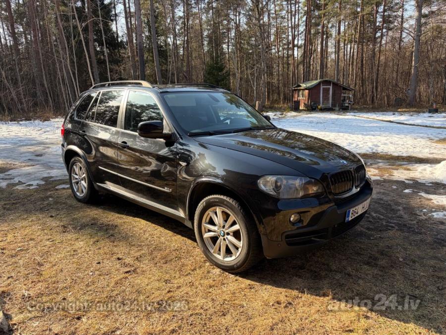 Melns BMW X5 2007 Tallina, ar dzinēja tilpumu 3.00 L un nobraukumu 326 tūkst. km par 13999 €, foto 3 vietnē AUTOMOTO.COM.LV