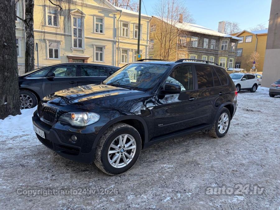 Melns BMW X5 2007 Tallina, ar dzinēja tilpumu 3.00 L un nobraukumu 326 tūkst. km par 13999 €, foto 4 vietnē AUTOMOTO.COM.LV