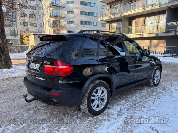Black BMW X5 2007 in Tallinn, with an engine capacity of 3.00 L and mileage of 326 thousand km for 13999 €, photo 7 on AUTOMOTO.COM.LV