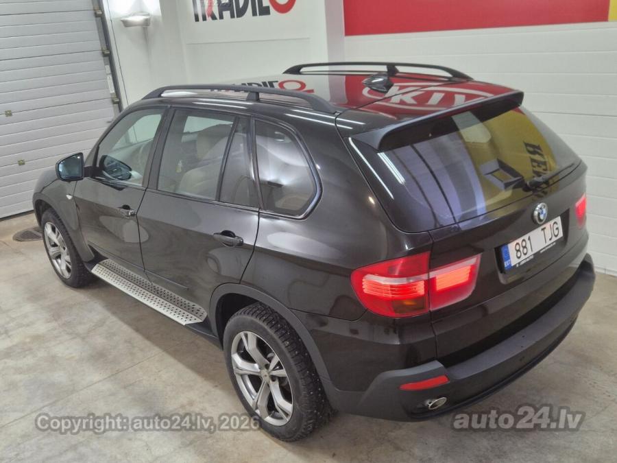 Melns BMW X5 2007 Hāpsalu, ar dzinēja tilpumu 3.00 L un nobraukumu 286 tūkst. km par 6999 €, foto 7 vietnē AUTOMOTO.COM.LV