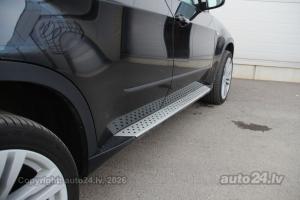 Melns BMW X5 2007 Tartu, ar dzinēja tilpumu 3.00 L un nobraukumu 320 tūkst. km par 8990 €, foto 12 vietnē AUTOMOTO.COM.LV