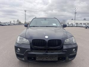 Melns BMW X5 2007 Marijampole, ar dzinēja tilpumu 3.00 L un nobraukumu 273 tūkst. km par 8000 €, foto  vietnē AUTOMOTO.COM.LV