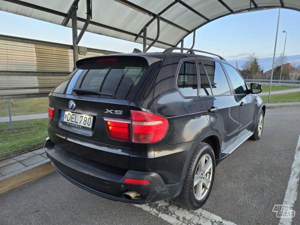 Melns BMW X5 2007 Šauļi, ar dzinēja tilpumu 3.00 L un nobraukumu 495 tūkst. km par 5700 €, foto 4 vietnē AUTOMOTO.COM.LV