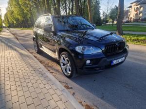 Черный БМВ Х5 2007 в Каунас, объемом двигателя 3.00 л и пробегом 270 тыс. км за 6950 €, фото  на AUTOMOTO.COM.LV