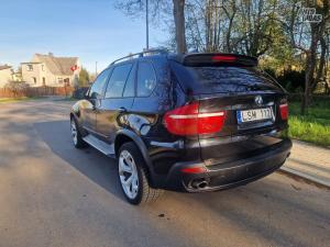 Черный БМВ Х5 2007 в Каунас, объемом двигателя 3.00 л и пробегом 270 тыс. км за 6950 €, фото 4 на AUTOMOTO.COM.LV
