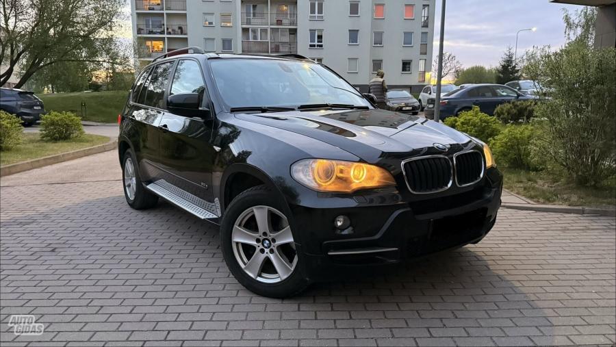 Black BMW X5 2007 in Vilnius, with an engine capacity of 3.00 L and mileage of 430 thousand km for 5900 €, photo 1 on AUTOMOTO.COM.LV