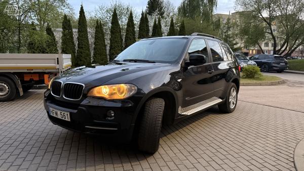 Melns BMW X5 2007 Viļņa, ar dzinēja tilpumu 3.00 L un nobraukumu 430 tūkst. km par 5900 €, foto 2 vietnē AUTOMOTO.COM.LV