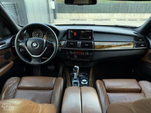 Black BMW X5 2007 in Vilnius, with an engine capacity of 3.00 L and mileage of 283 thousand km for 7100 €, photo 16 on AUTOMOTO.COM.LV