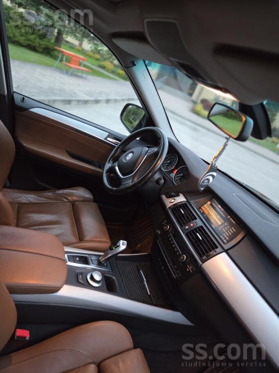 Melns BMW X5 2007 Valmiera, ar dzinēja tilpumu 2.90 L un nobraukumu 0 tūkst. km par 6900 €, foto 8 vietnē AUTOMOTO.COM.LV