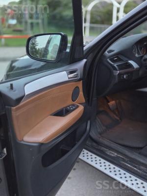 Melns BMW X5 2007 Valmiera, ar dzinēja tilpumu 2.90 L un nobraukumu 0 tūkst. km par 6900 €, foto 16 vietnē AUTOMOTO.COM.LV