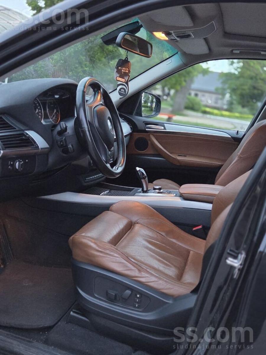 Melns BMW X5 2007 Valmiera, ar dzinēja tilpumu 2.90 L un nobraukumu 0 tūkst. km par 6900 €, foto 17 vietnē AUTOMOTO.COM.LV