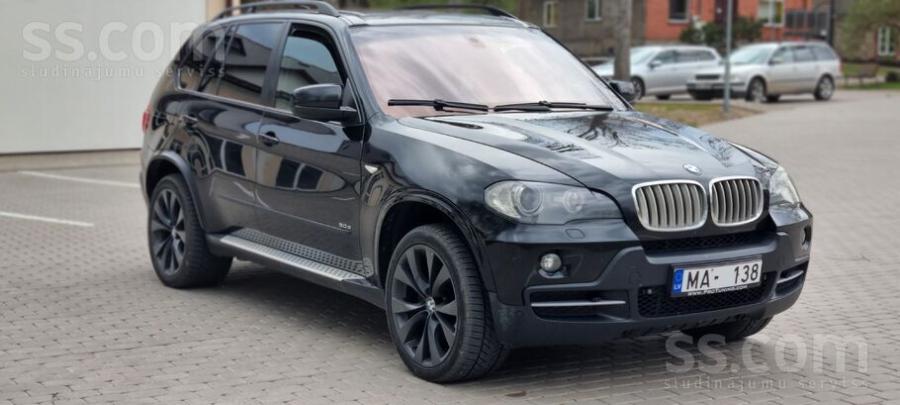 Melns BMW X5 2007 Madona, ar dzinēja tilpumu 3.00 L un nobraukumu 402 tūkst. km par 6500 €, foto 1 vietnē AUTOMOTO.COM.LV