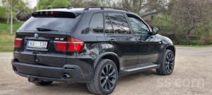 Melns BMW X5 2007 Madona, ar dzinēja tilpumu 3.00 L un nobraukumu 402 tūkst. km par 6500 €, foto 6 vietnē AUTOMOTO.COM.LV