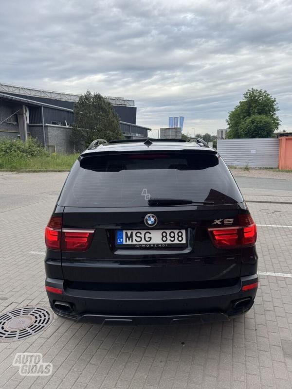 Melns BMW X5 2007 Viļņa, ar dzinēja tilpumu 3.00 L un nobraukumu 324 tūkst. km par 7900 €, foto 6 vietnē AUTOMOTO.COM.LV