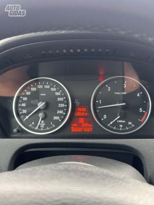 Melns BMW X5 2007 Viļņa, ar dzinēja tilpumu 3.00 L un nobraukumu 324 tūkst. km par 7900 €, foto 12 vietnē AUTOMOTO.COM.LV