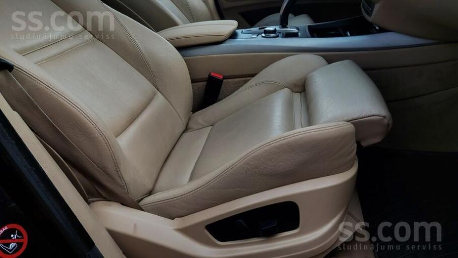 Black BMW X5 2007 in Riga, with an engine capacity of 3.00 L and mileage of 243 thousand km for 7950 €, photo 17 on AUTOMOTO.COM.LV