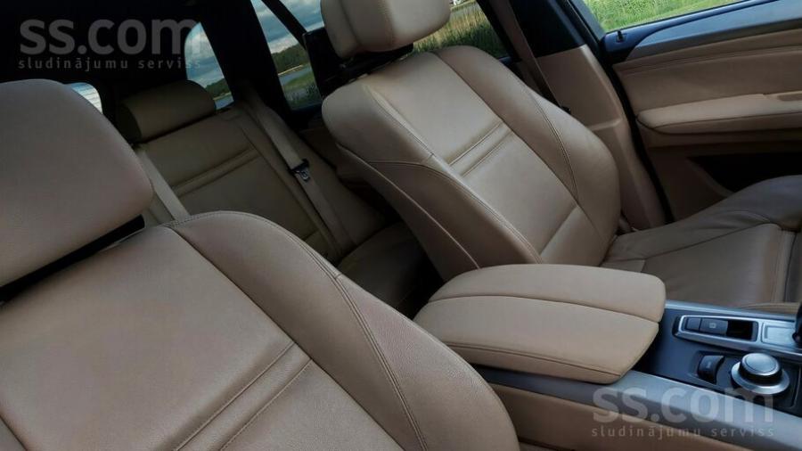 Black BMW X5 2007 in Riga, with an engine capacity of 3.00 L and mileage of 243 thousand km for 7950 €, photo 21 on AUTOMOTO.COM.LV