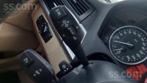 Black BMW X5 2007 in Riga, with an engine capacity of 3.00 L and mileage of 243 thousand km for 7950 €, photo 28 on AUTOMOTO.COM.LV