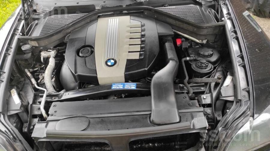 Black BMW X5 2007 in Riga, with an engine capacity of 3.00 L and mileage of 136 thousand km for 9950 €, photo 13 on AUTOMOTO.COM.LV