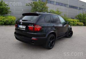 Melns BMW X5 2007 Rīga, ar dzinēja tilpumu 3.00 L un nobraukumu 313 tūkst. km par 7990 €, foto 7 vietnē AUTOMOTO.COM.LV