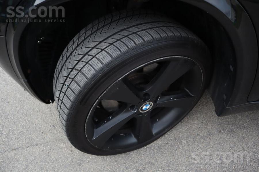 Melns BMW X5 2007 Rīga, ar dzinēja tilpumu 3.00 L un nobraukumu 313 tūkst. km par 7990 €, foto 8 vietnē AUTOMOTO.COM.LV